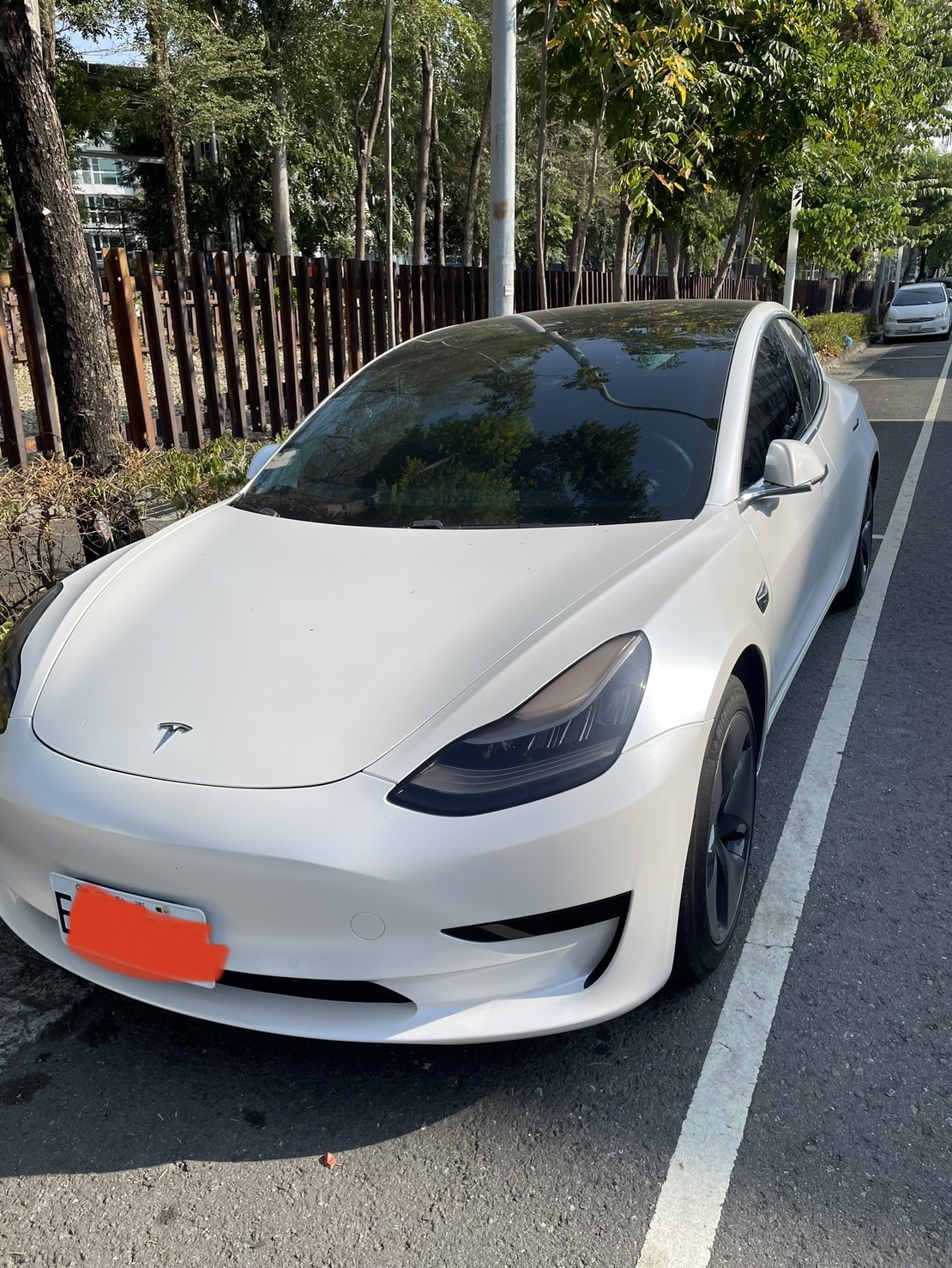 Tesla Model 3 SR+ - Onlyev