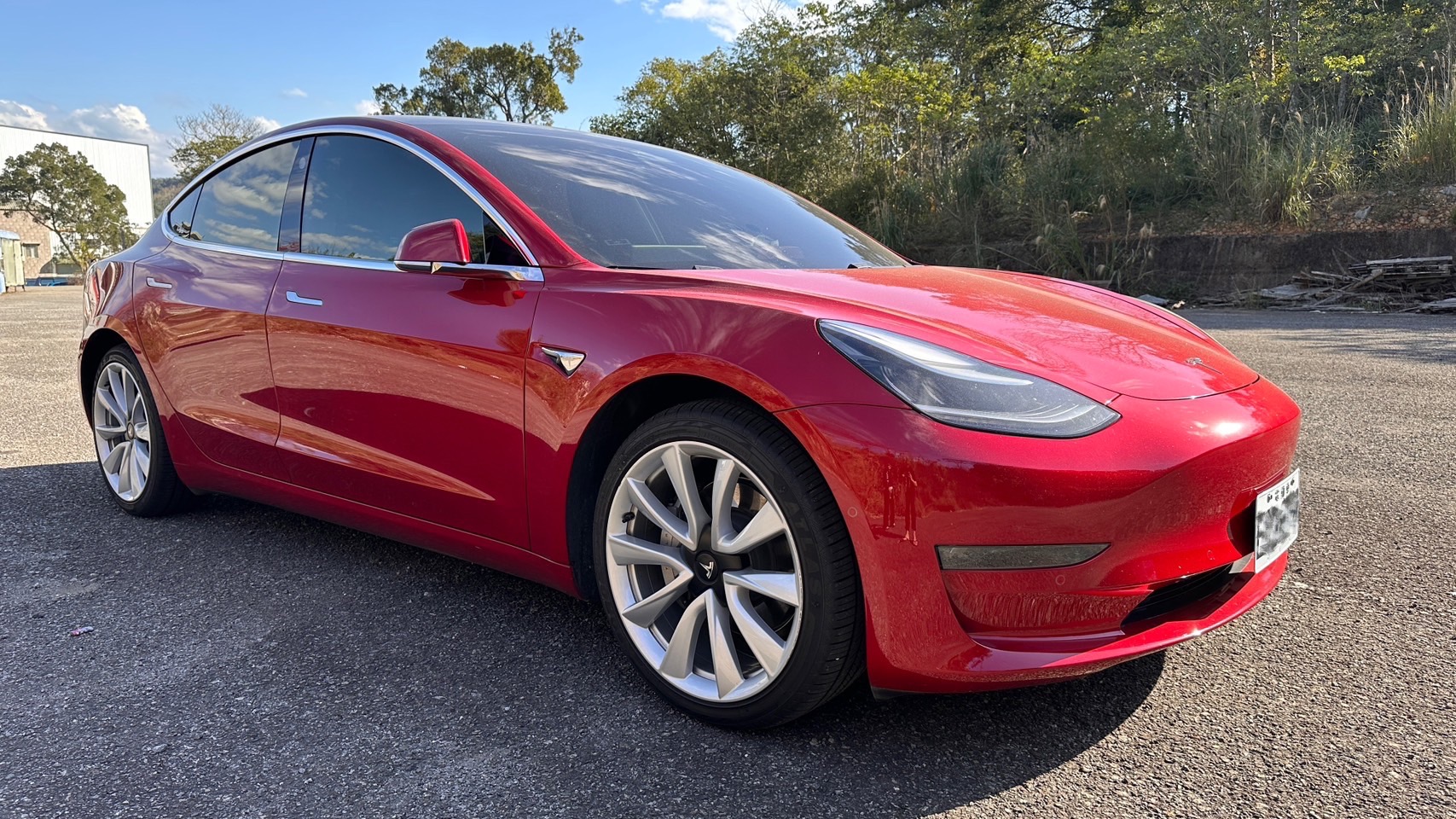 Tesla Model 3 LR - Onlyev