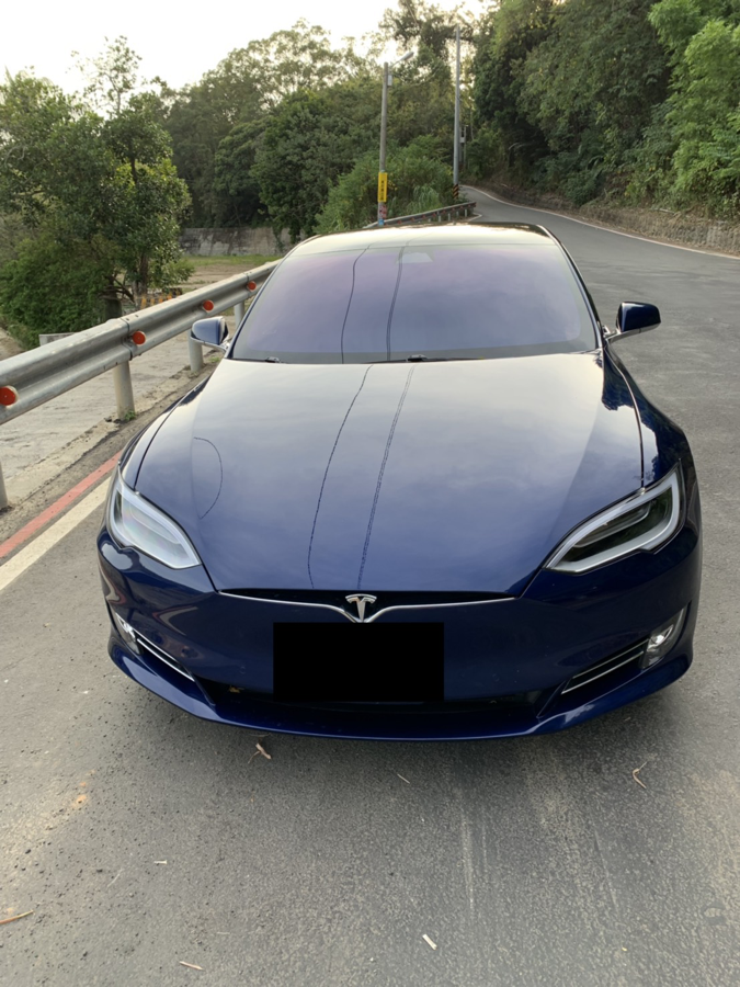 Tesla Model S 100D - Onlyev