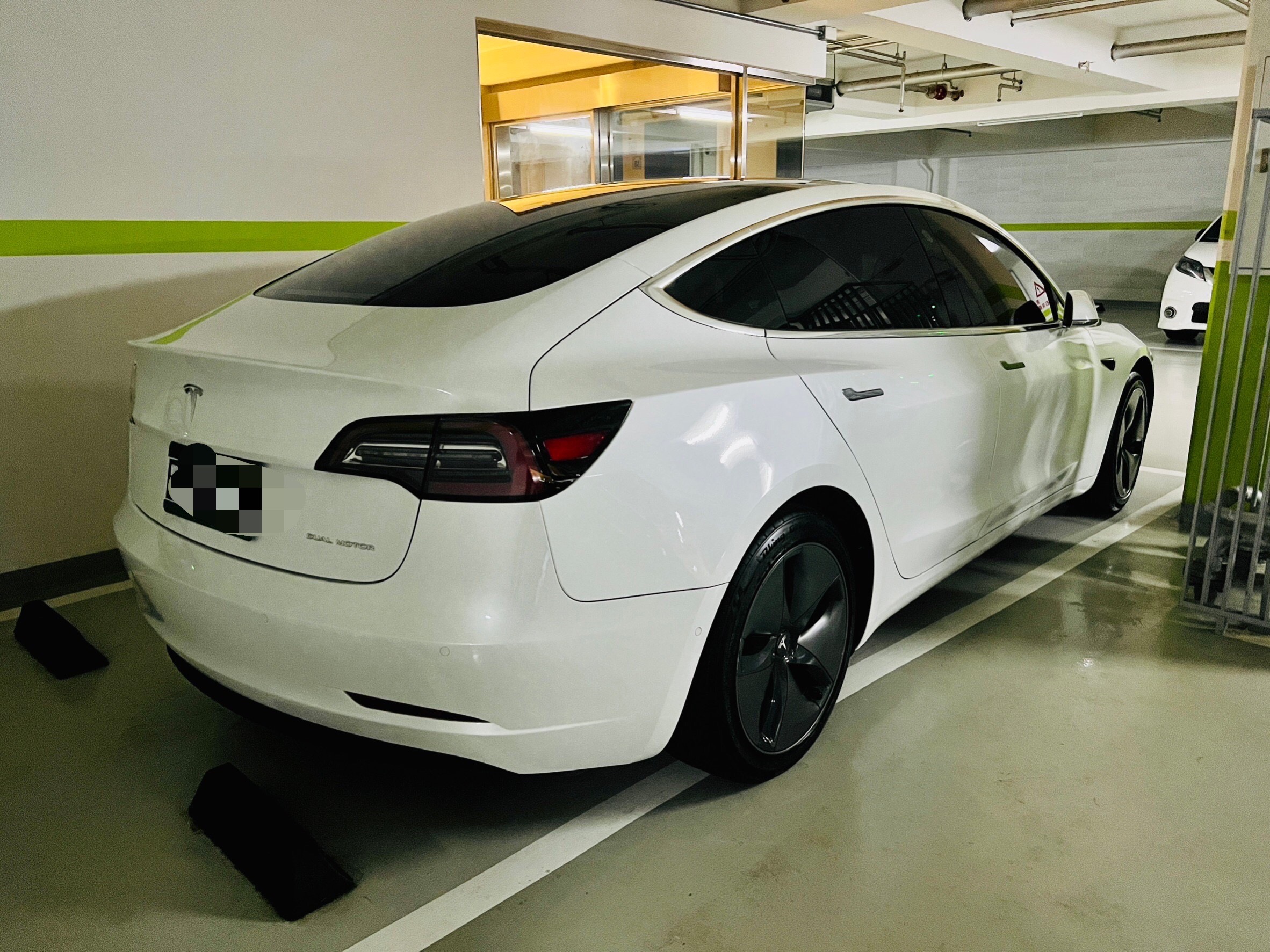 Tesla Model 3 LR - Onlyev