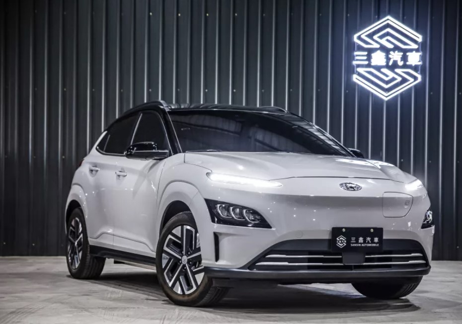 Hyundai Kona Electric EV300 - Onlyev