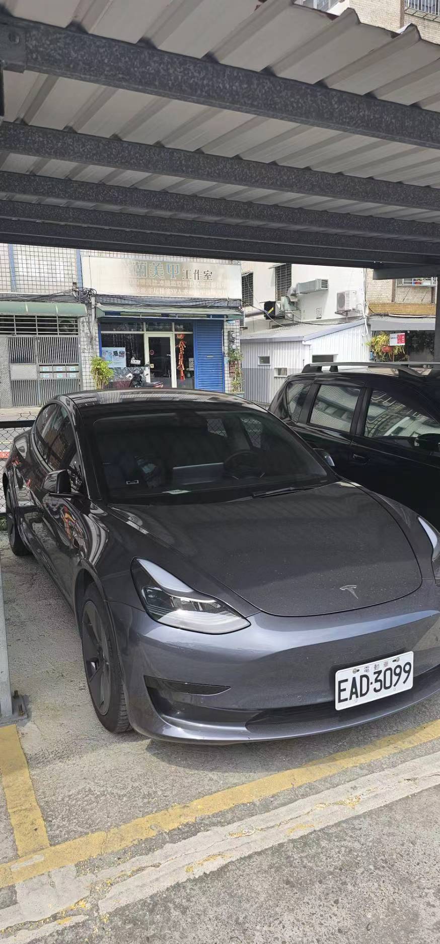 Tesla Model 3 LFP - Onlyev