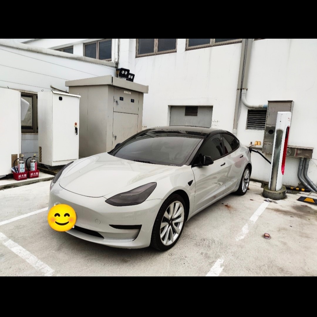 Tesla Model 3 LFP - Onlyev
